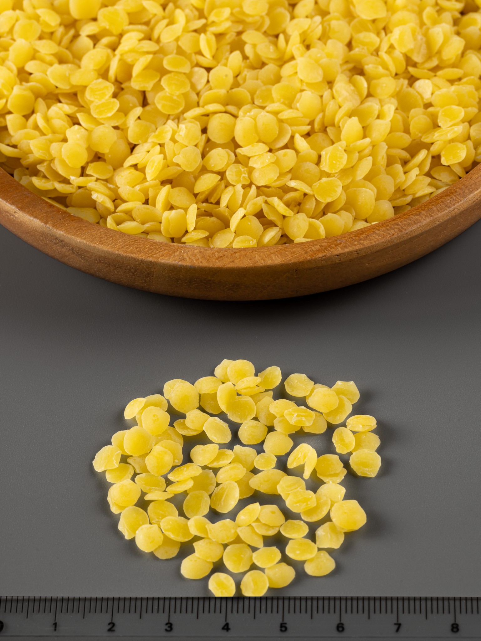 Yellow Beeswax Pellets – 100% Natural, Perfect for Cosmetics and Candles